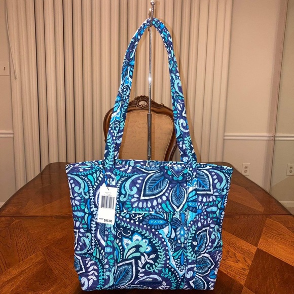 Vera Bradley | Bags | Nwt Vera Bradley Small Vera Tote Blue Island ...